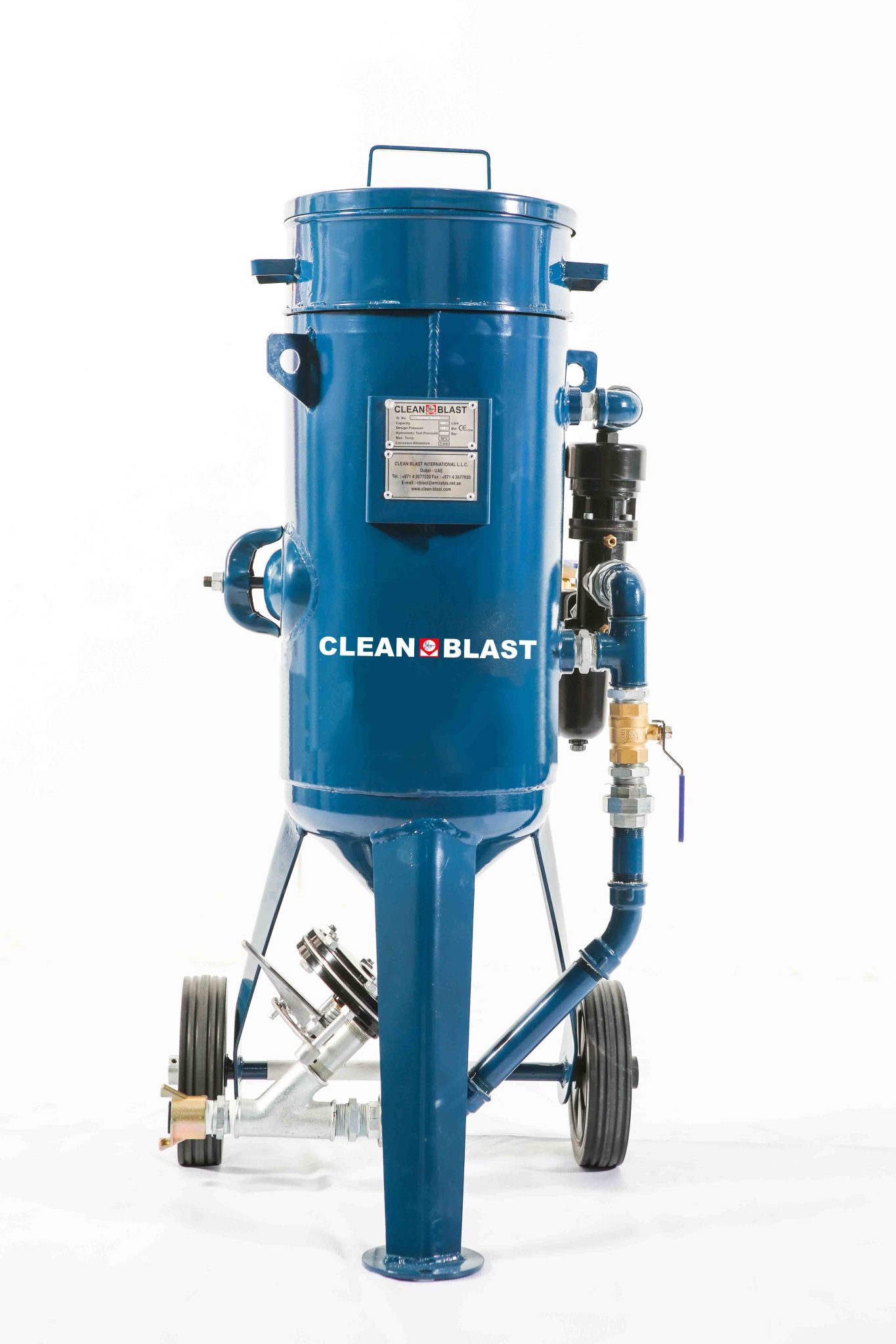Sandblasting Equipment - Efficient Surface Preparation Solutions - Clean Blast International